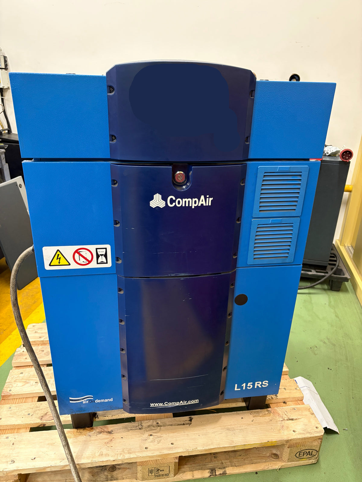 Compair L15RS 10 bar 76CFM with Inverter warranty — TACS - The Air ...
